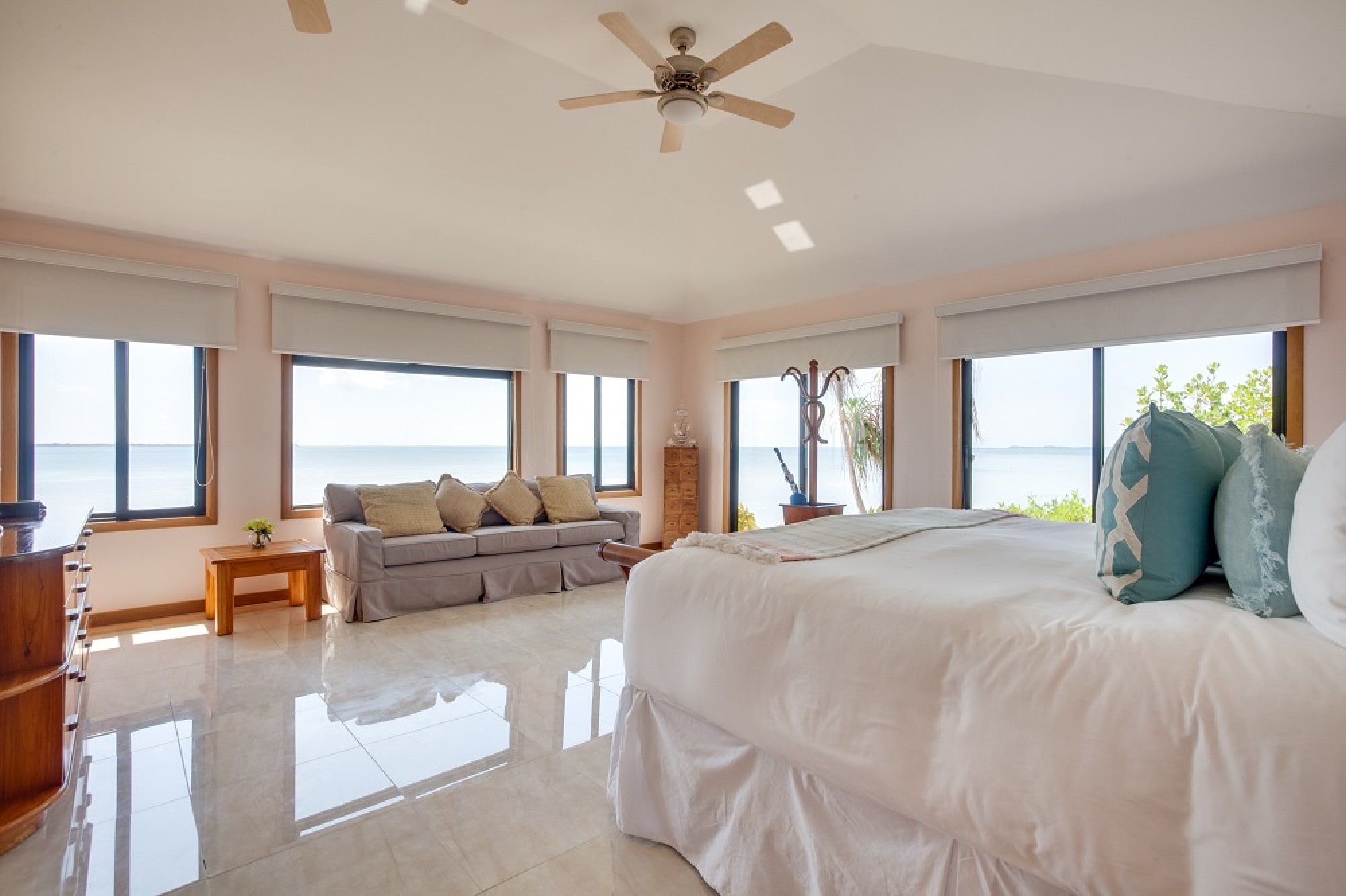 Royal Belize Villa Rental | Villas of Distinction