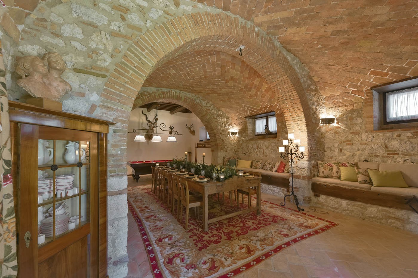 Aiola Villa Rental | Villa Rental