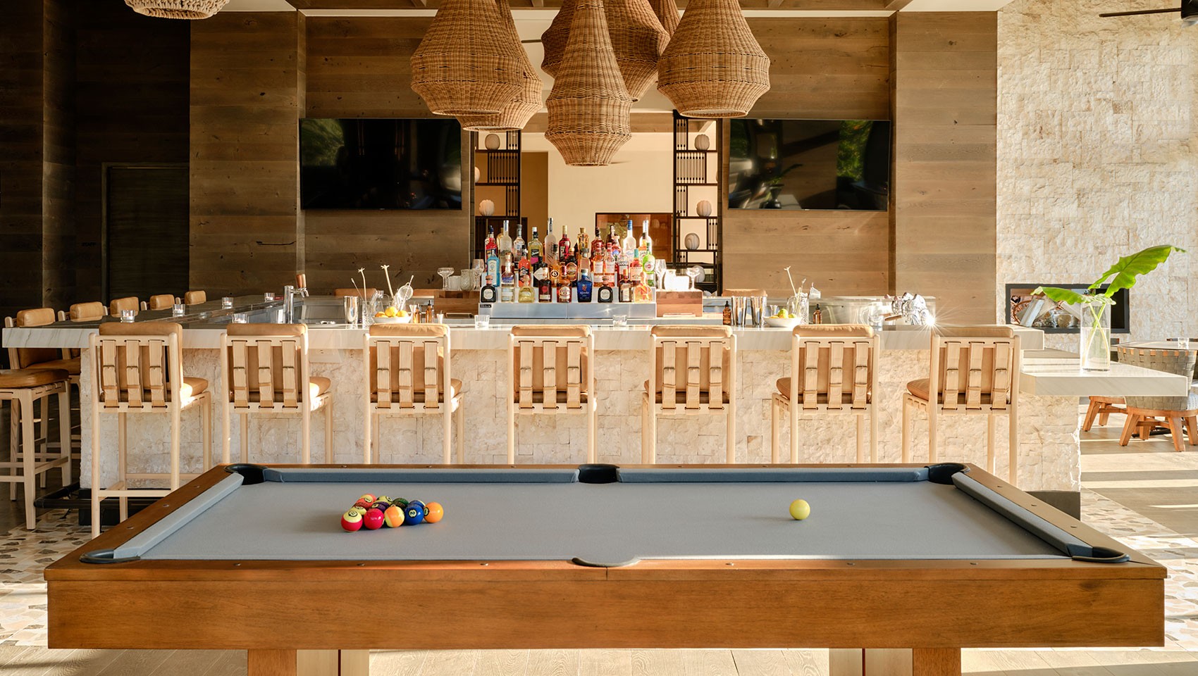 Kimpton Grand Roatán Resort & Spa - Beachfront Villa Suites Villa ...