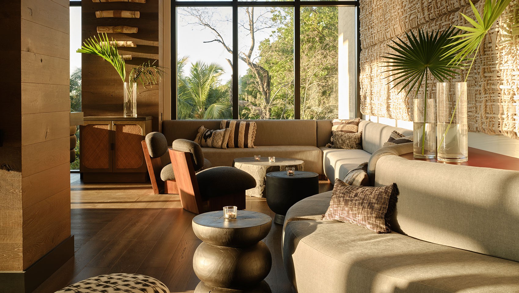 Kimpton Grand Roatán Resort & Spa - Beachfront Villa Suites Villa ...